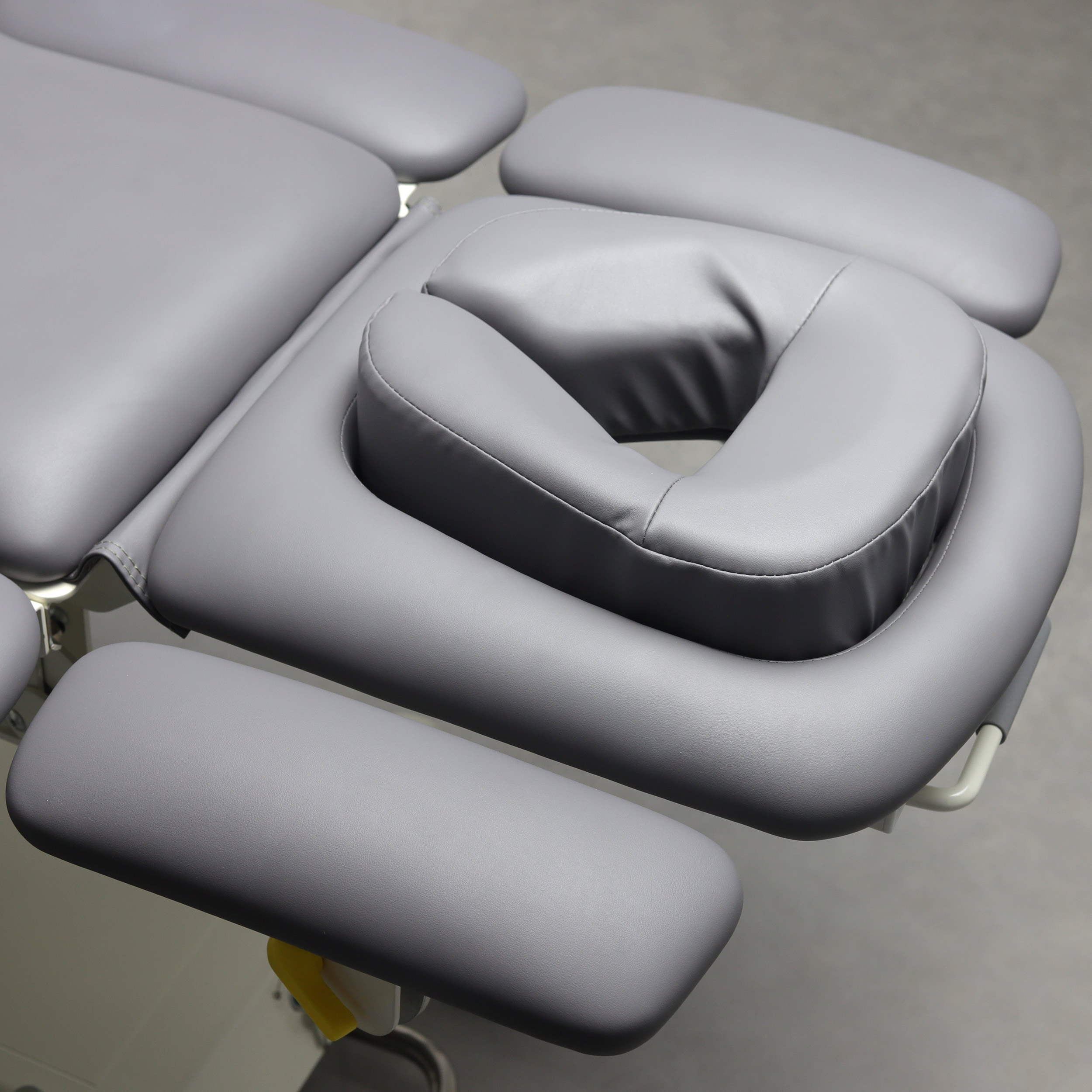Evero V4 Ergo Electric Treatment Table - Medpoint